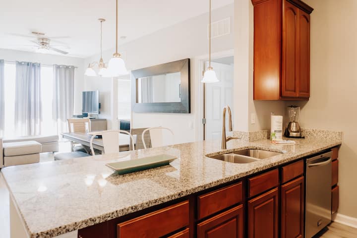 Lakeview At Vista Cay  Reserves, Near New Pool! - Orlando