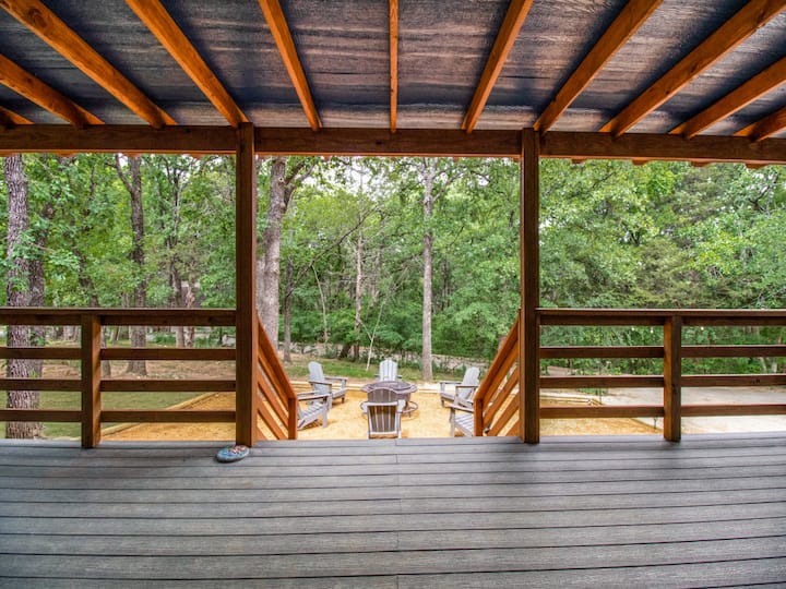 Lakeside Cabin - Pottsboro, TX