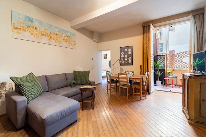 Appartamento Elegante E Centrale "La Foglia D'oro" - Bologna