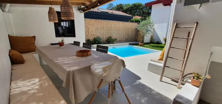 Maison 5 Ch Piscine Chauffée  à 7 Min Plage à Velo - Bayonne