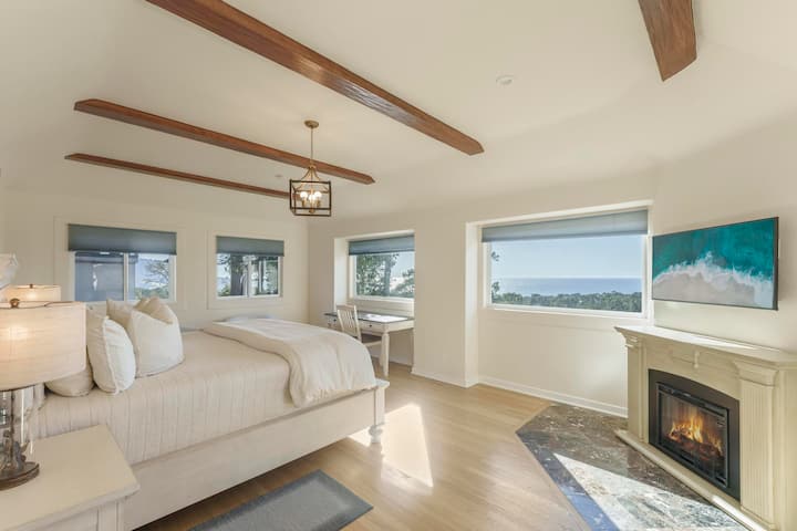 Carmel Home W/ Ocean Views, Fire Pit & Wine Cellar - Monterey, CA