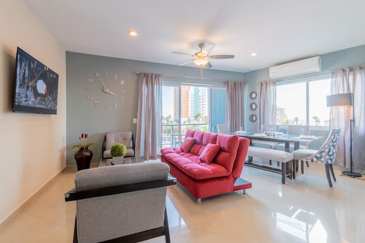 Lindo Condo-1 Cuadra De La Playa - Mazatlán