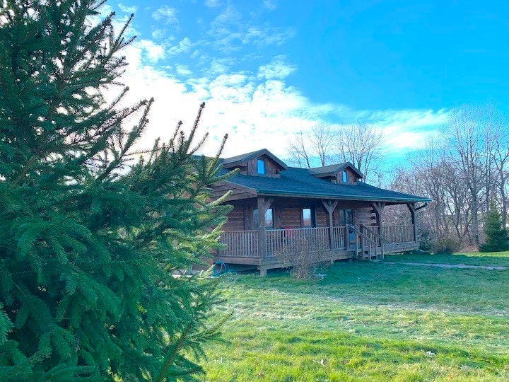 Walnut Hill Cabin - Iowa