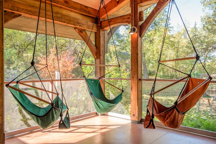 Suburban Shangril-la - Minnetonka, MN