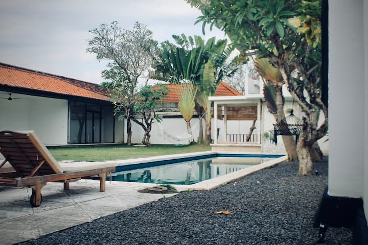 Tropical Luxury Villa In Sanur - Sanur