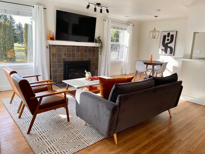 *Convenient Location+tacoma Extended Stay* - Tacoma, WA