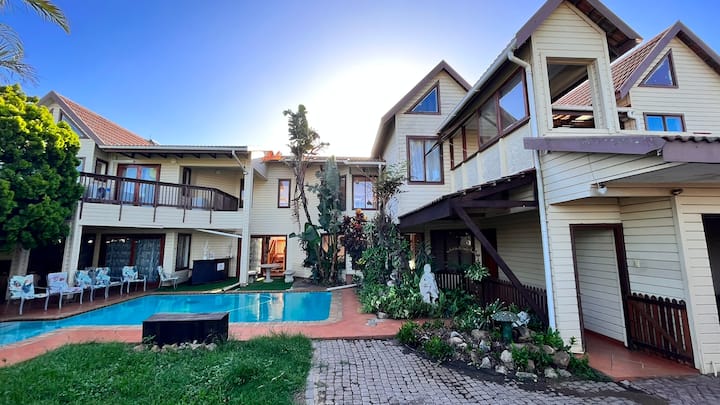 The Woodhouse Room 5 - Empangeni