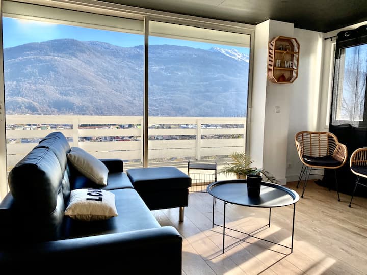 Cosy Appartement Dans Maison Avec Jardin & Vue - Albertville