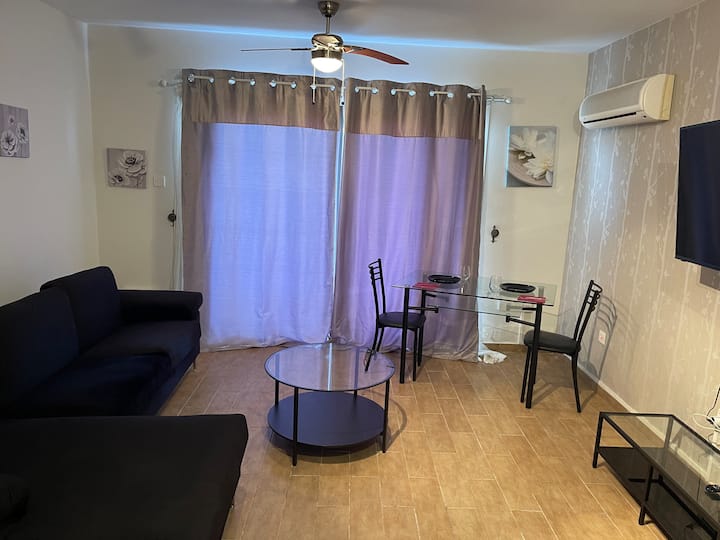 Luxury One Bedroom Apartment Near The Beach - Перволия