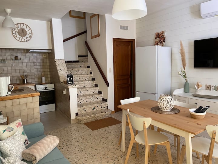 Maison Au Cœur Du Village. - Gruissan