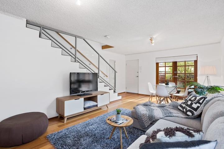 Modern Home In South Perth - Nedlands