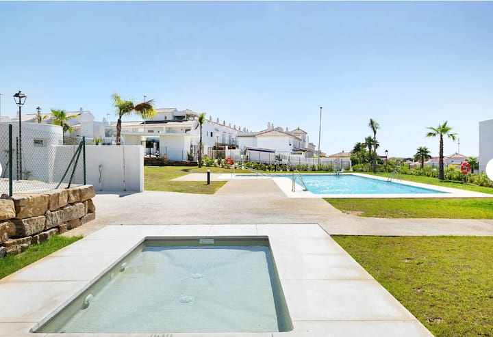 Bajo Atlanterra, Zahara - Zahara de los Atunes