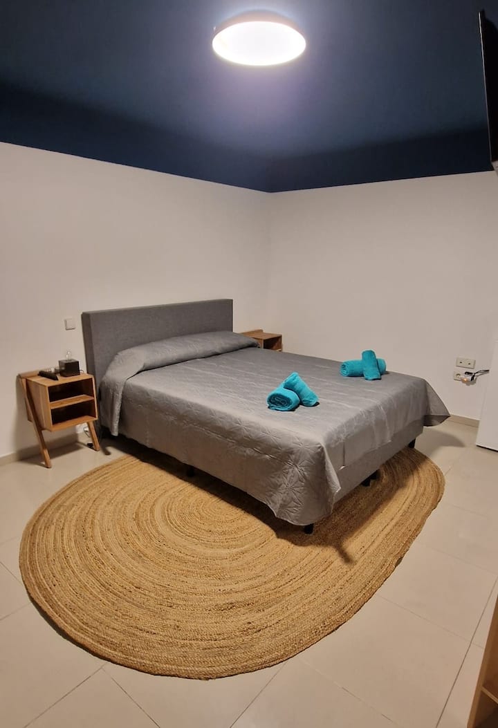 Studio 2 Pers. + Baño Privado A 3 Min De La Uni - Playa de San Juan