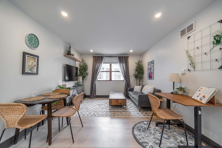 Quiet Worthington 2b/1b Nest - Close To 315! - Polaris, OH