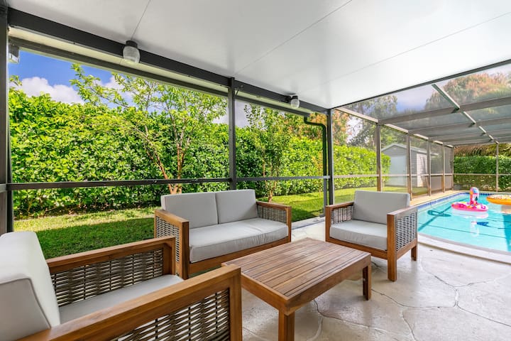 4 Bedroom Home W/ Private Heated Pool! - Plantation, FL