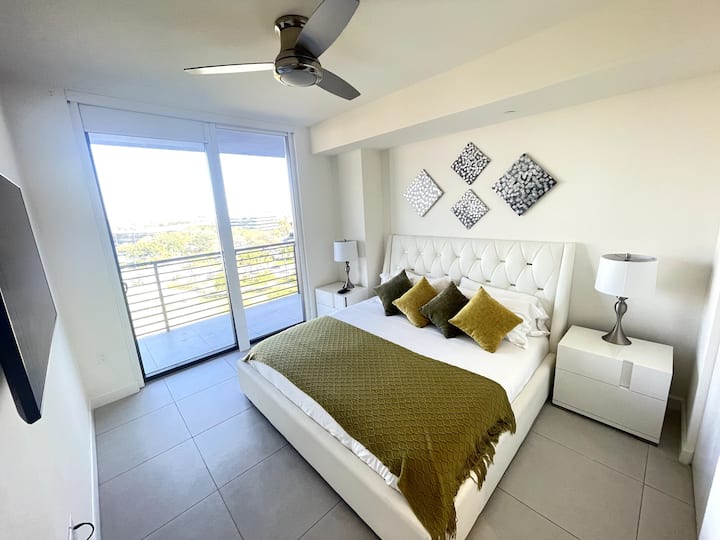 Excellent Place To Relax In Mia - Doral, FL