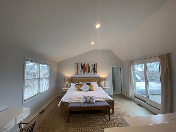 New, Spacious, Central Ac, 3ba, Parking + Basement - Race Point Beach, MA