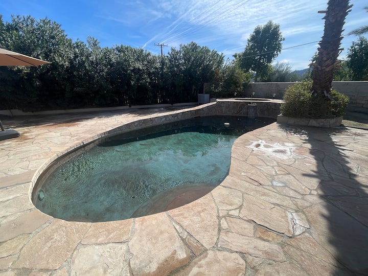 Peaceful Palm Desert Home - Palm Desert, CA