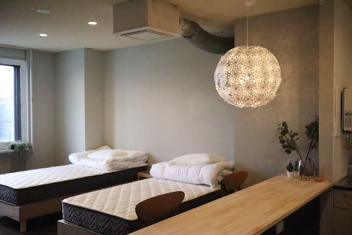 4人部屋　共用バスルーム - 小樽市