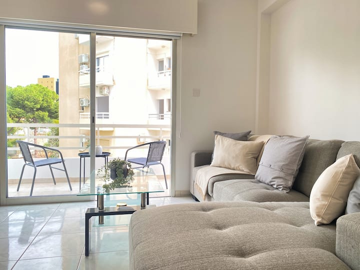 Phaedrus Living: Down Town Flat Nestoras 301 - Limassol