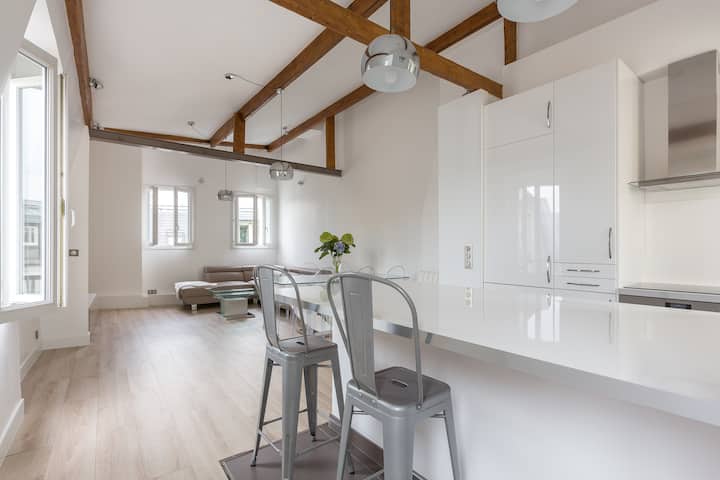 Superbe Loft En Dernier éTage Au Calme 2 Chambres - AccorHotels Arena