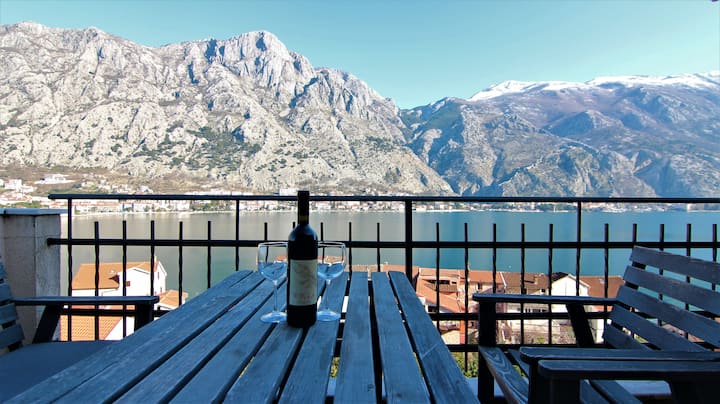 Your Kotor Dream Flat - Kotor