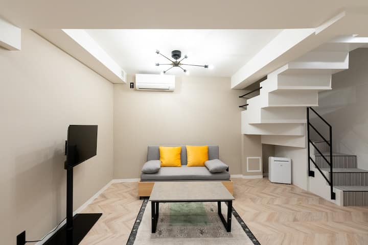 2 Min From The Sta/built In 2023/maisonette/101 - 新宿區