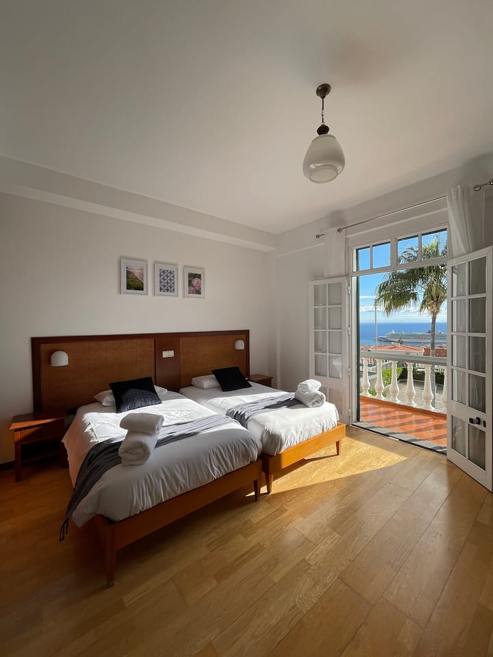 Valhalla Panorama Room-103 Fantastic View/central - Funchal