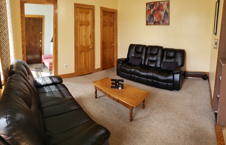 Private Furnished Bedroom. - New Britain, CT