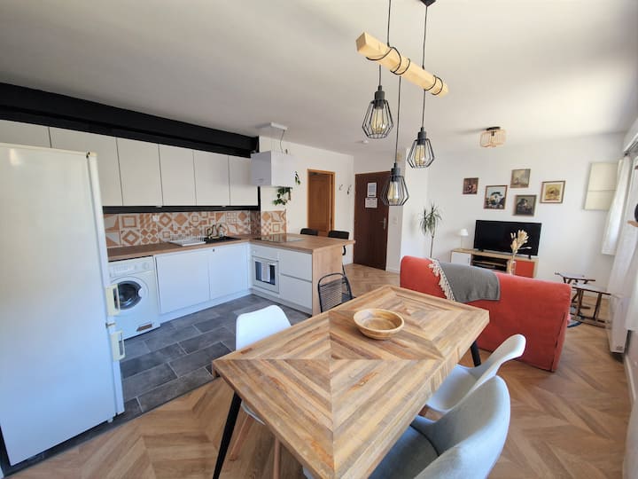 Flat & Parking à 1000m Du Lac By Immoconciergerie - アヌシー