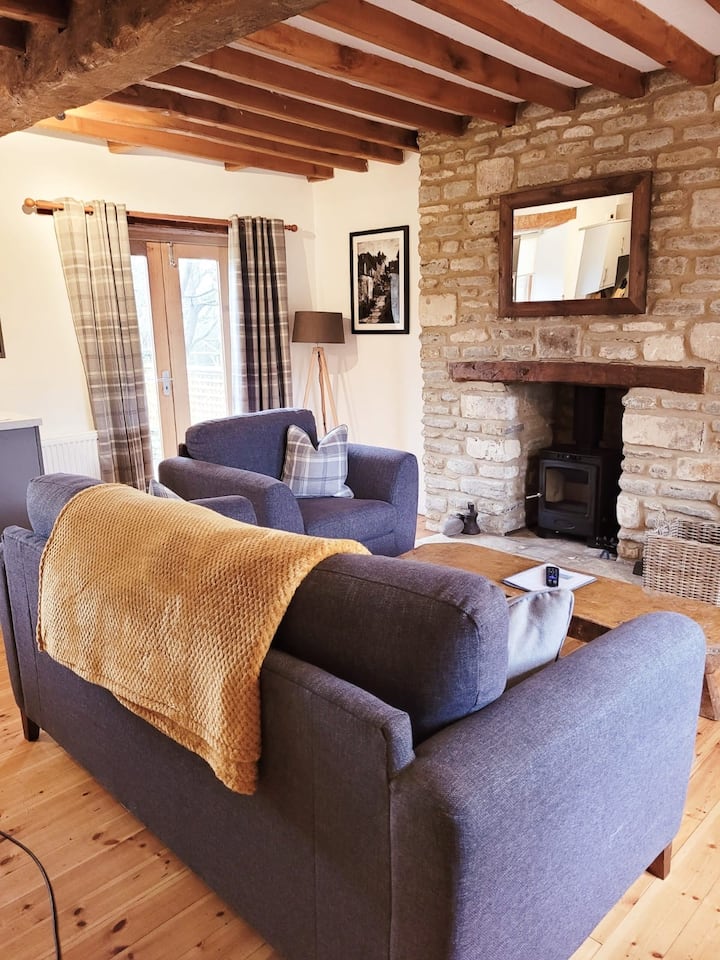 Beautiful Cottage For 4 - Weigh House - Tetbury