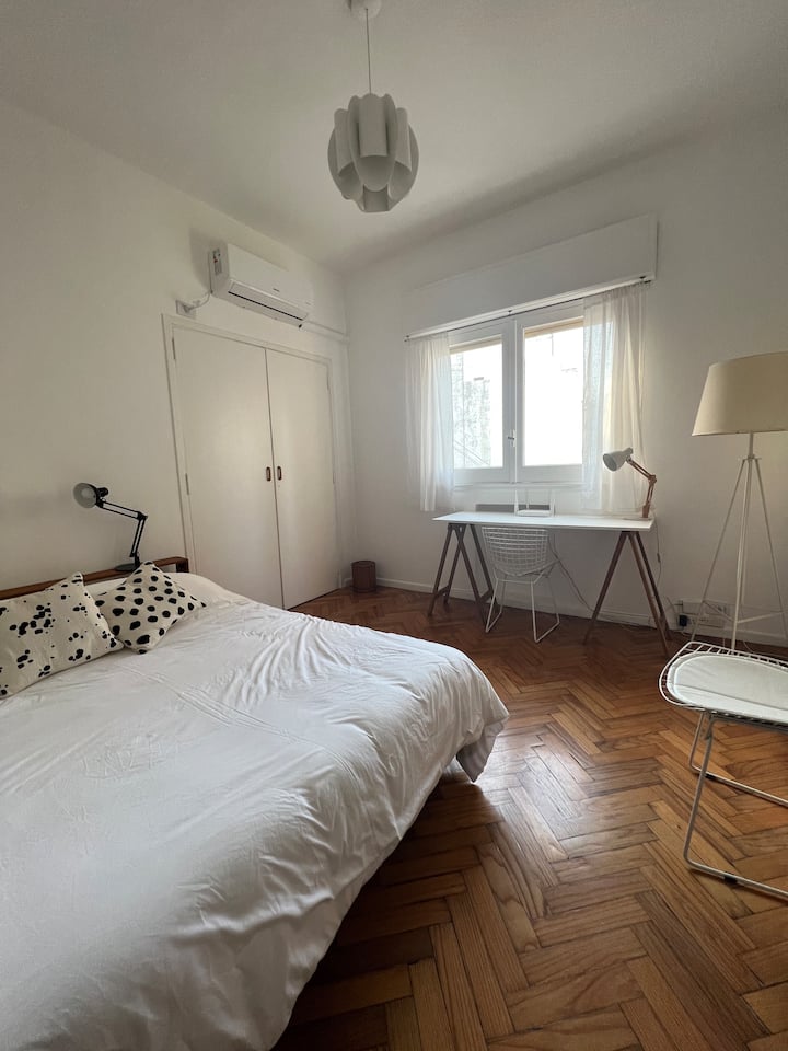 Departamento Minimalista Y Luminoso En Recoleta - Buenos Aires