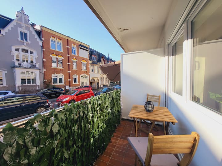 Zentrales Apartment Mit Balkon Und Parkplatz - Trier