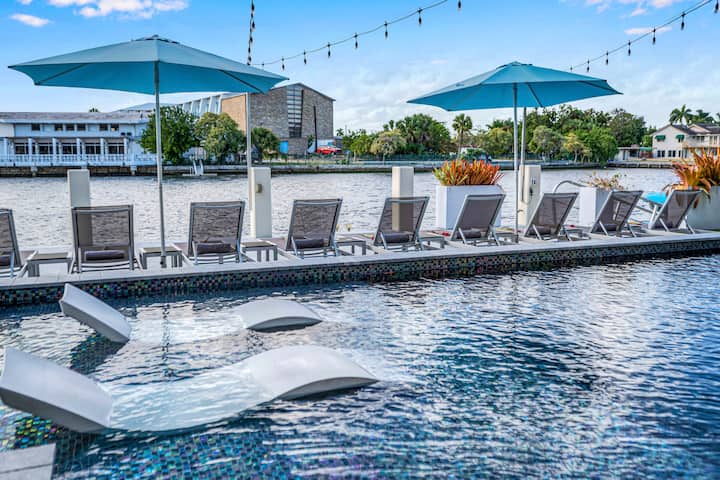 The Modern Castle - Fort Lauderdale, FL