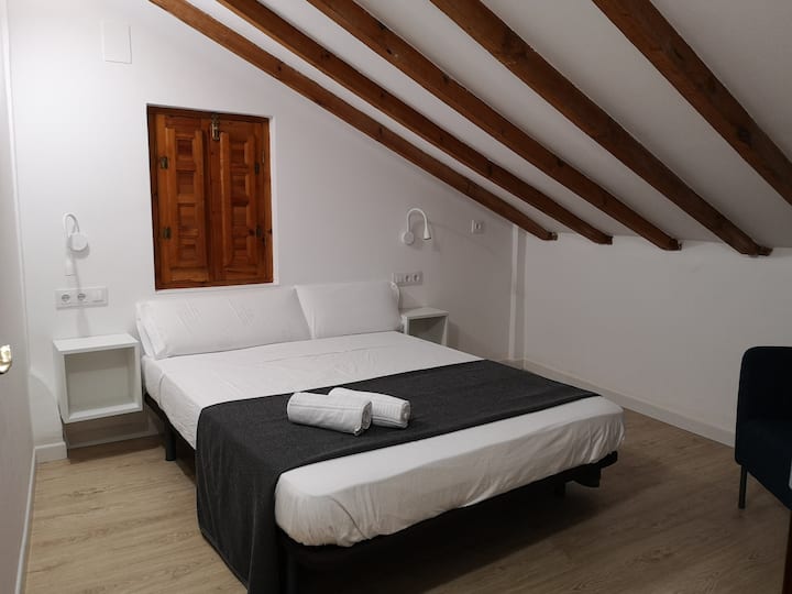 Casa En Centro Histórico - Granada