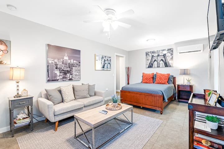 Glamorous City Studio. Prime Location Near All - Aéroport de Tampa (TPA)