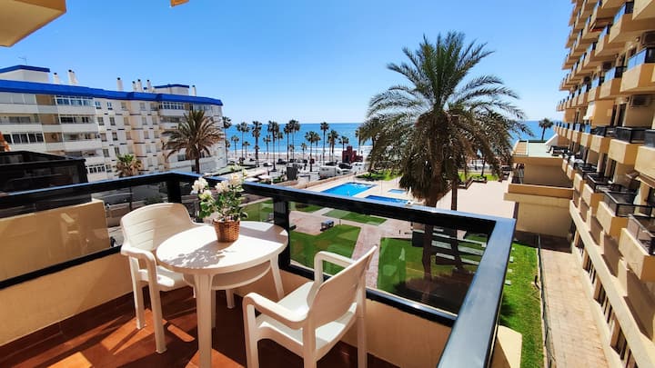 Aloha Playa Apartment With Ocean Views And Pools - Benalmádena
