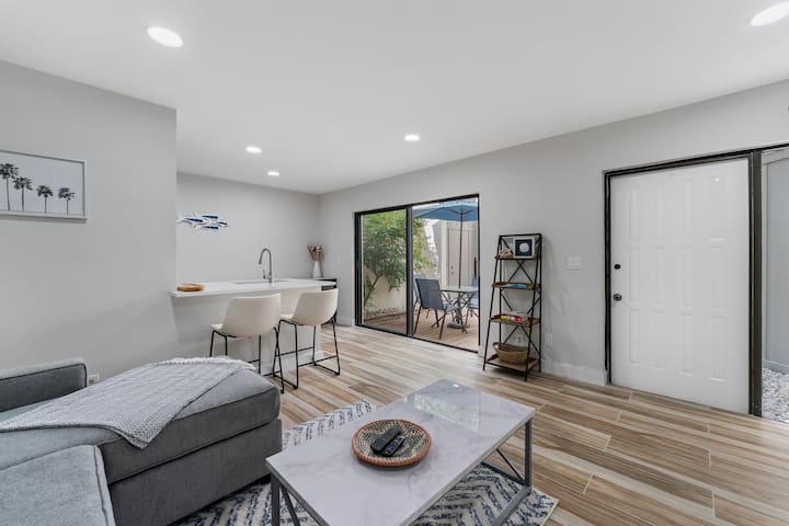 Walk To The Beach! Jupiter Home With Patio - Jupiter, FL
