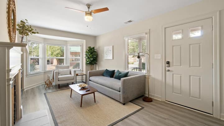 Midtown Modern Comfort, Walk To Uptown/cpcc/atrium - Biddleville - Charlotte
