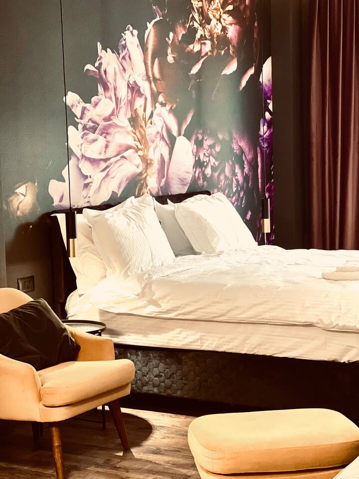 Deluxe Room 32 Blloku Area - Tirana