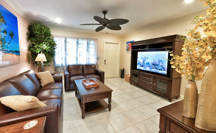 2 King Bd | Pool | Kitchen | Walk To Gay Wilton Dr - Wilton Manors, FL