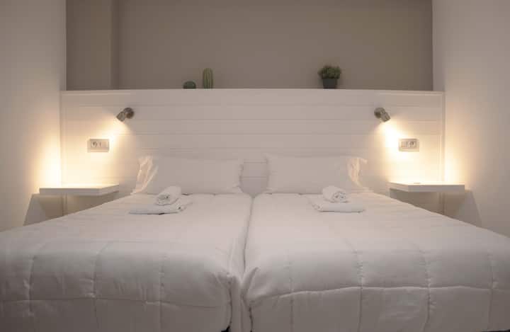 Apartamento En Sigüeiro - Tambre - El Pino