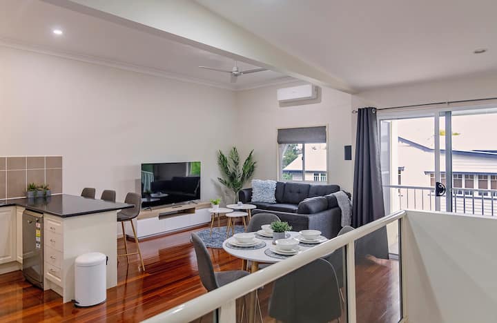 Madi's Townhouse - Maryborough
