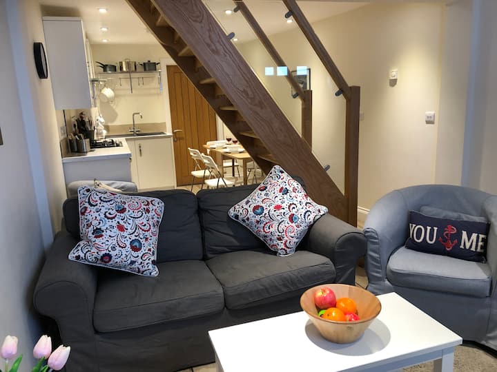 38 St Marys Road, West Cowes - Isle of Wight