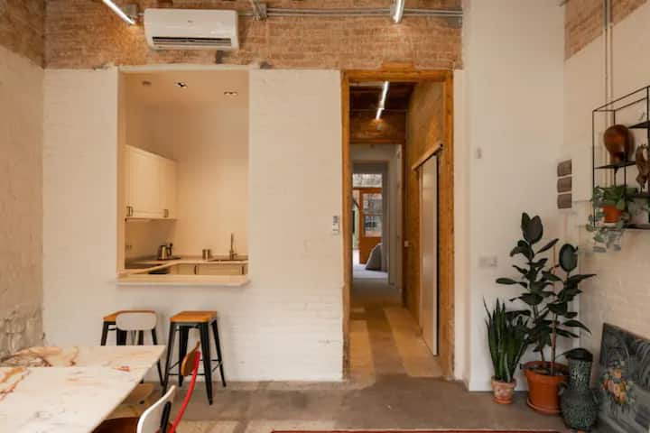 Private, Stylish Room In Coliving - Barcelona