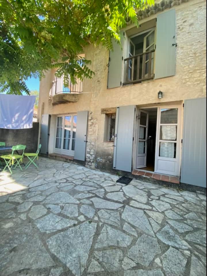 Maison De Charme Centre Village - Gréoux-les-Bains