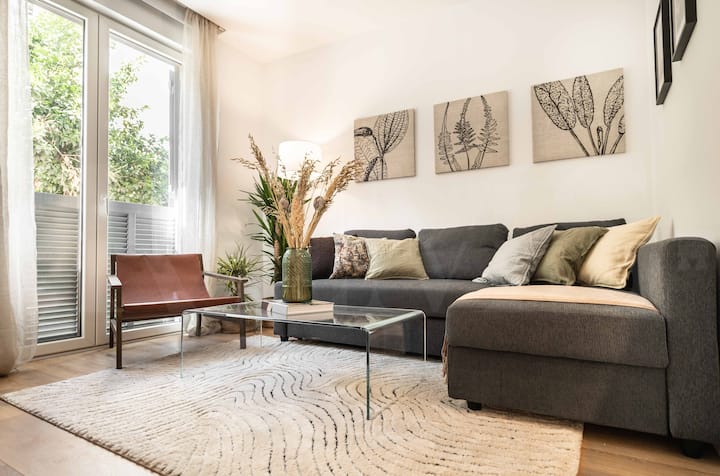Appartement Calme Avec Patio Privé By Rems - Málaga