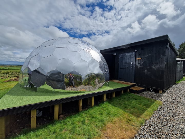 Boutique Dome No.2, With Private Hot Tub - Castlerock