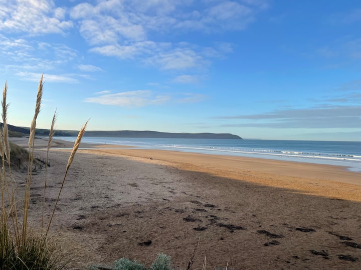 Beautifully Decorated Lodge, Pet Friendly - Rockham Bay