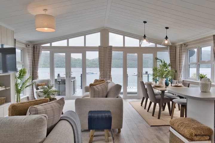 Luxury Waterside Lodge On Loch Lomond, Scotland - Loch Lomond